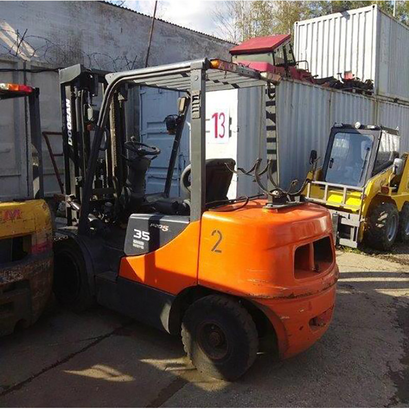 Газовый погрузчик DOOSAN G35C-5.